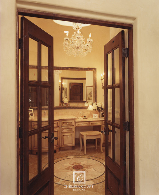 Spanish Rustic Italian Bathrooms