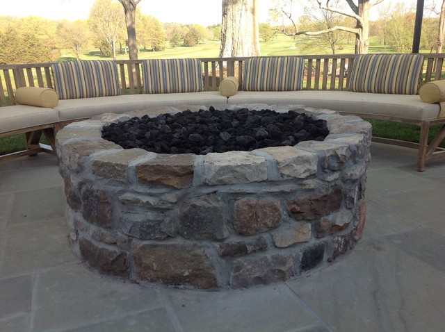 Rustic Natural Fire Pit